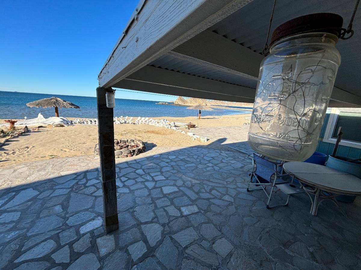 CASA FRENTE PLAYA EN PUNTA FINAL ! Mexicali México