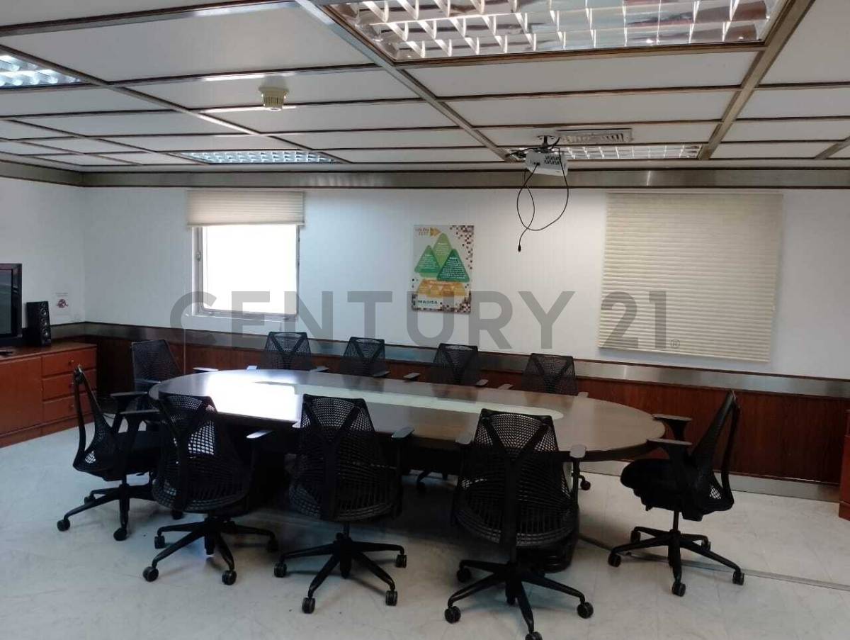 Oficina en Alquiler Torre EXA Caracas Venezuela